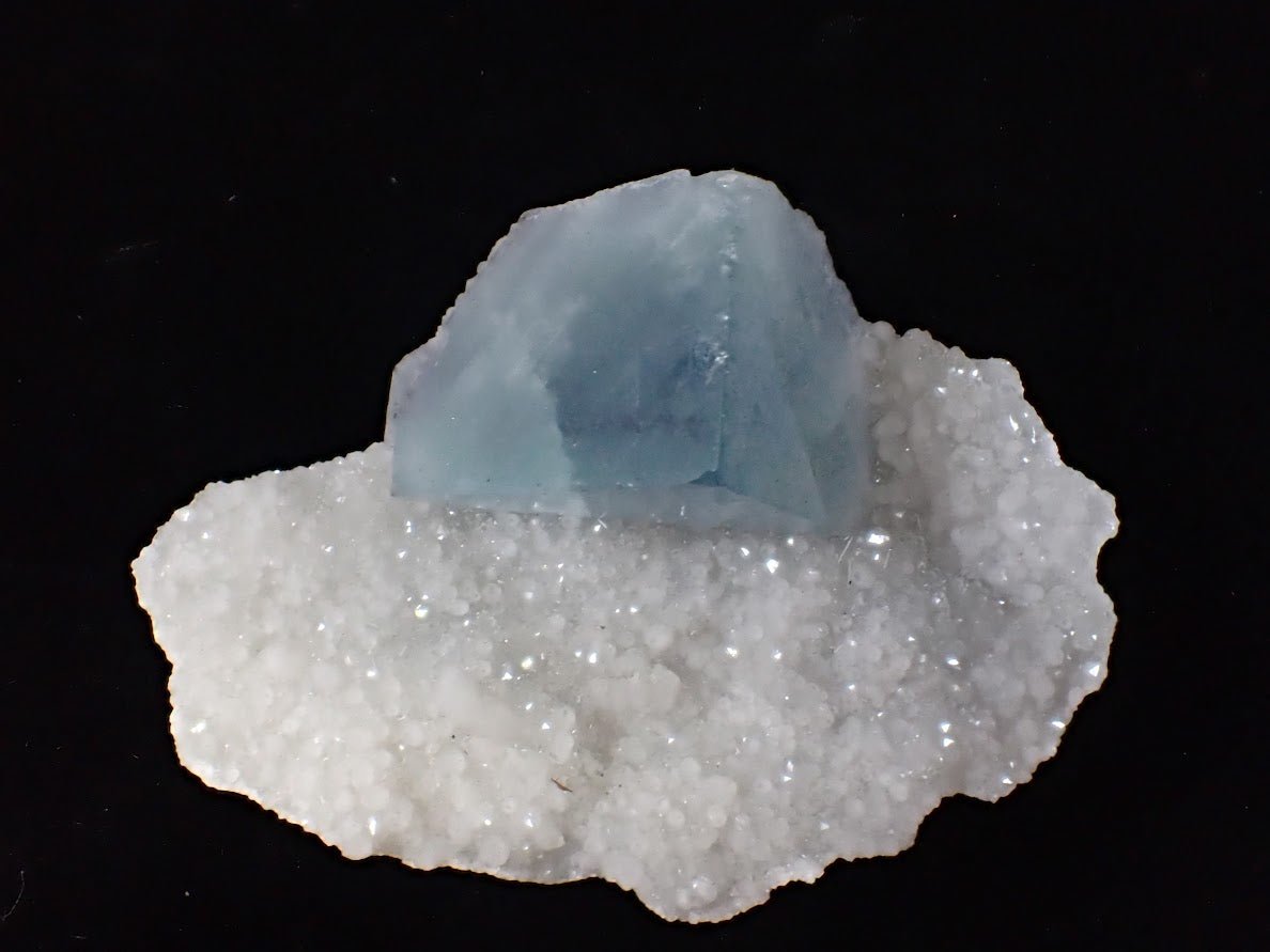 Blue Jelly Fluorite with Phantom on Quartz Matrix – Yaogangxian Mine ...